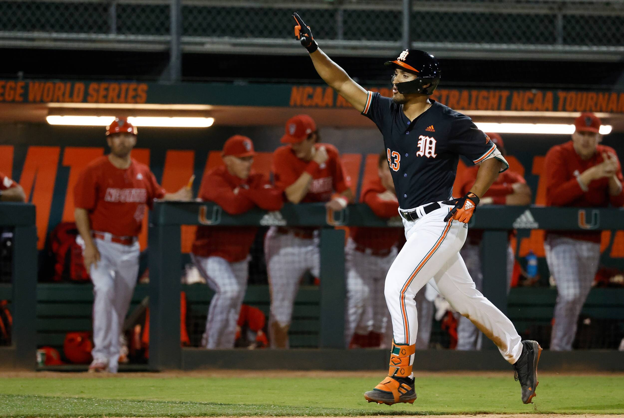 Farrow Leads Miami to Win Over No. 19 NC State – University of Miami ...