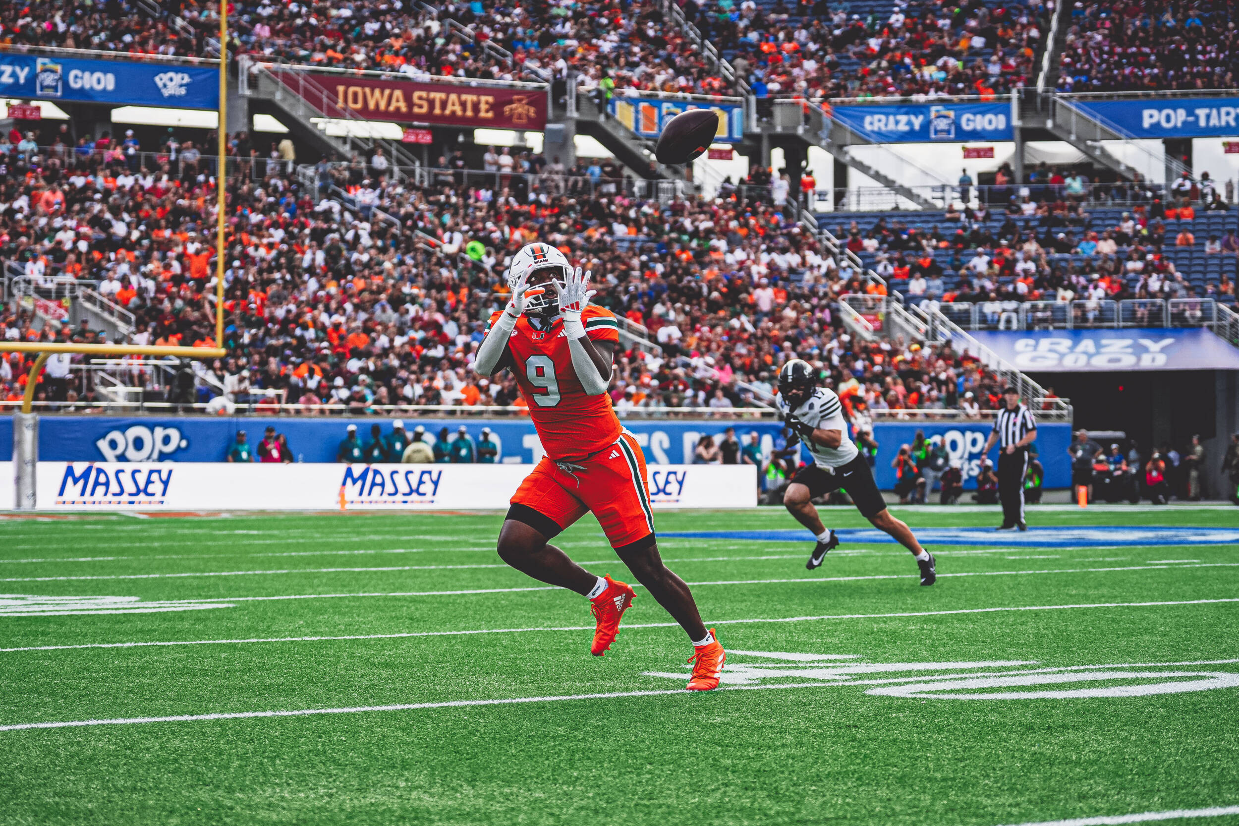 Cyclones Edge Canes 42-41 in Pop-Tarts Bowl – University of Miami Athletics