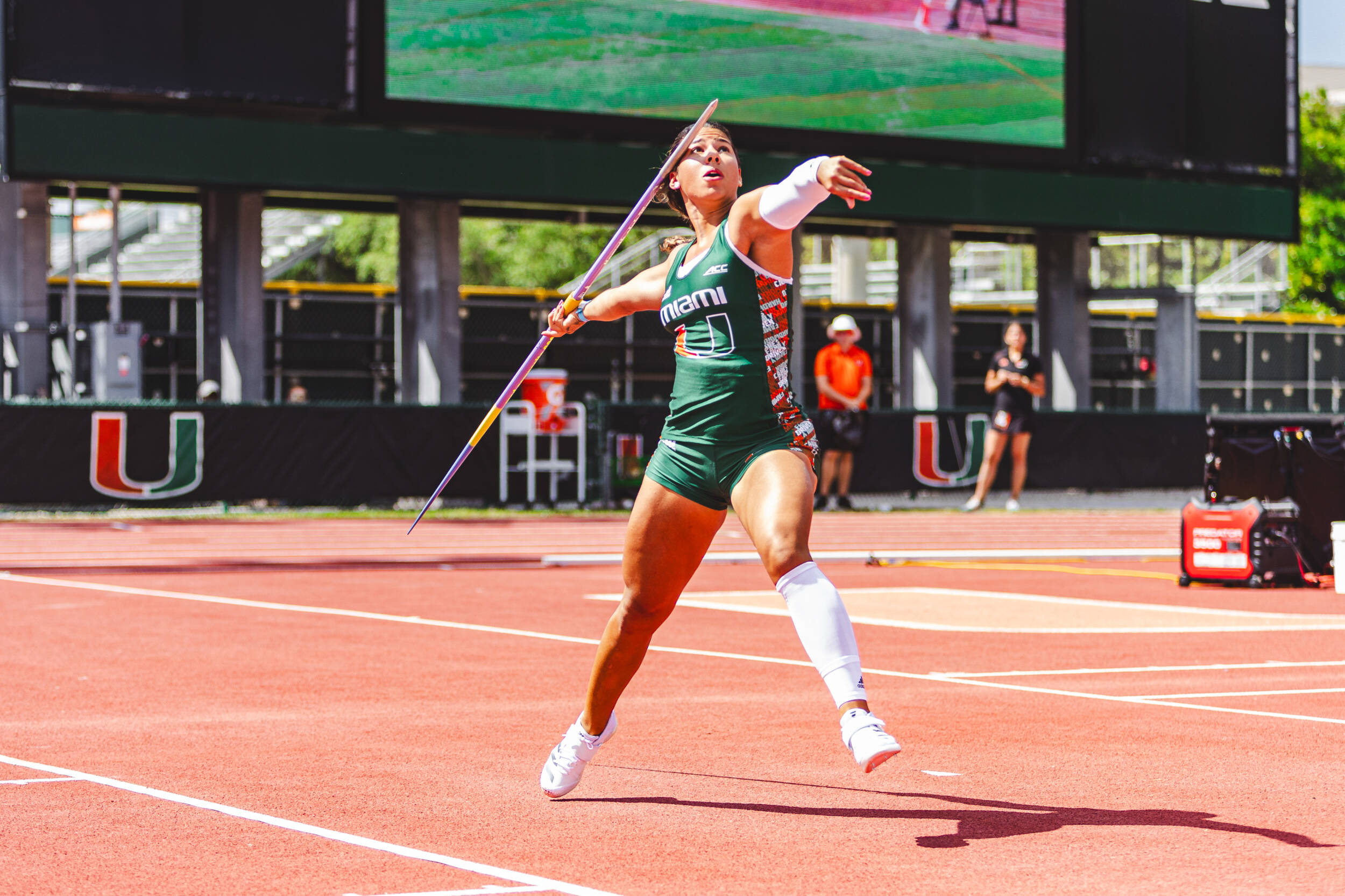 Hurricane Headliners: Deisiane Teixeira