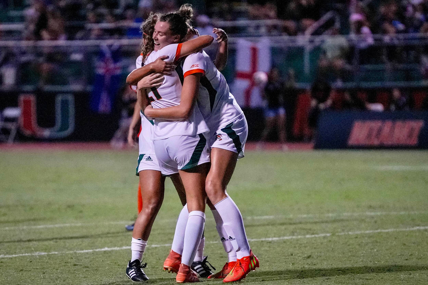 Photo Gallery: Miami-Virginia Tech Soccer – University of Miami Athletics