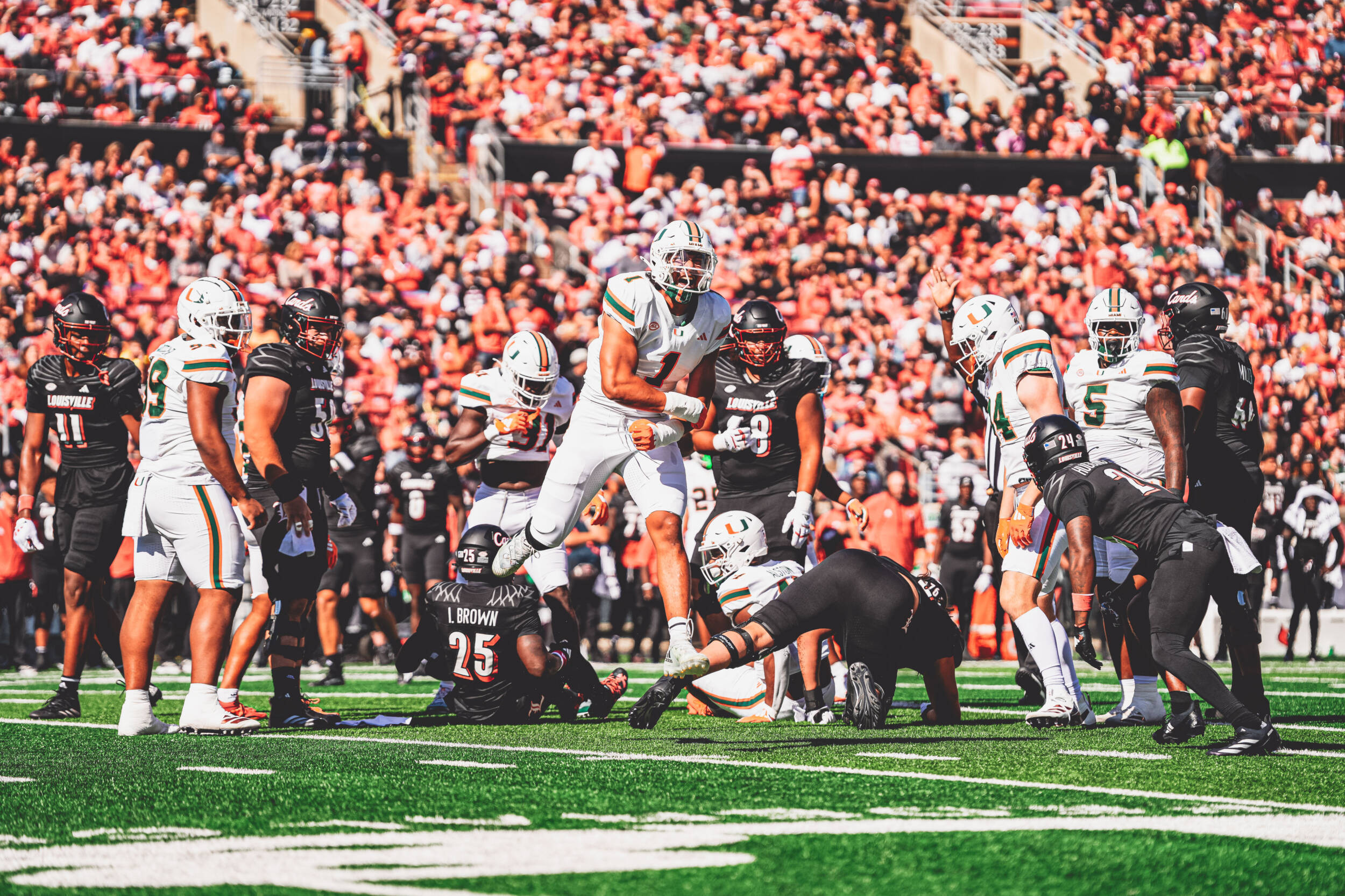 Canes Edge Cardinals in 52-45 Thriller – University of Miami Athletics