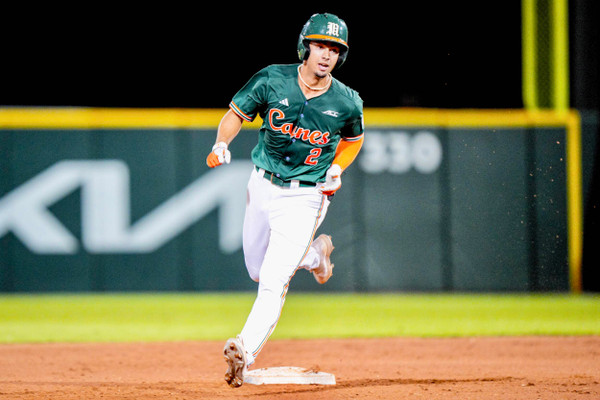 Hurricane Headliners: Devoux Deysel