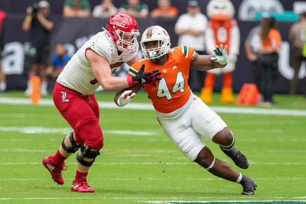 Making a Big First Impression: Rueben Bain, Jr.