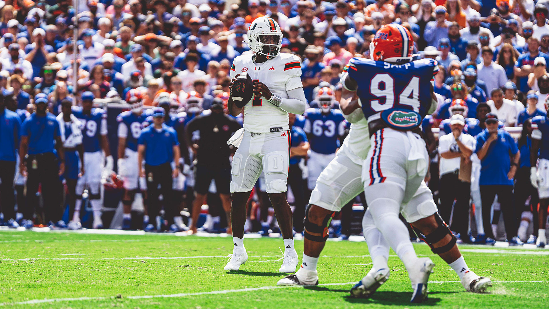 Canes Stomp Gators in Season Opener – University of Miami Athletics